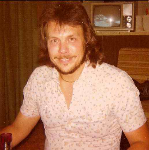 Ronnie Fray – Takin’ a break in Columbus Mississippi. | West Mich Music ...